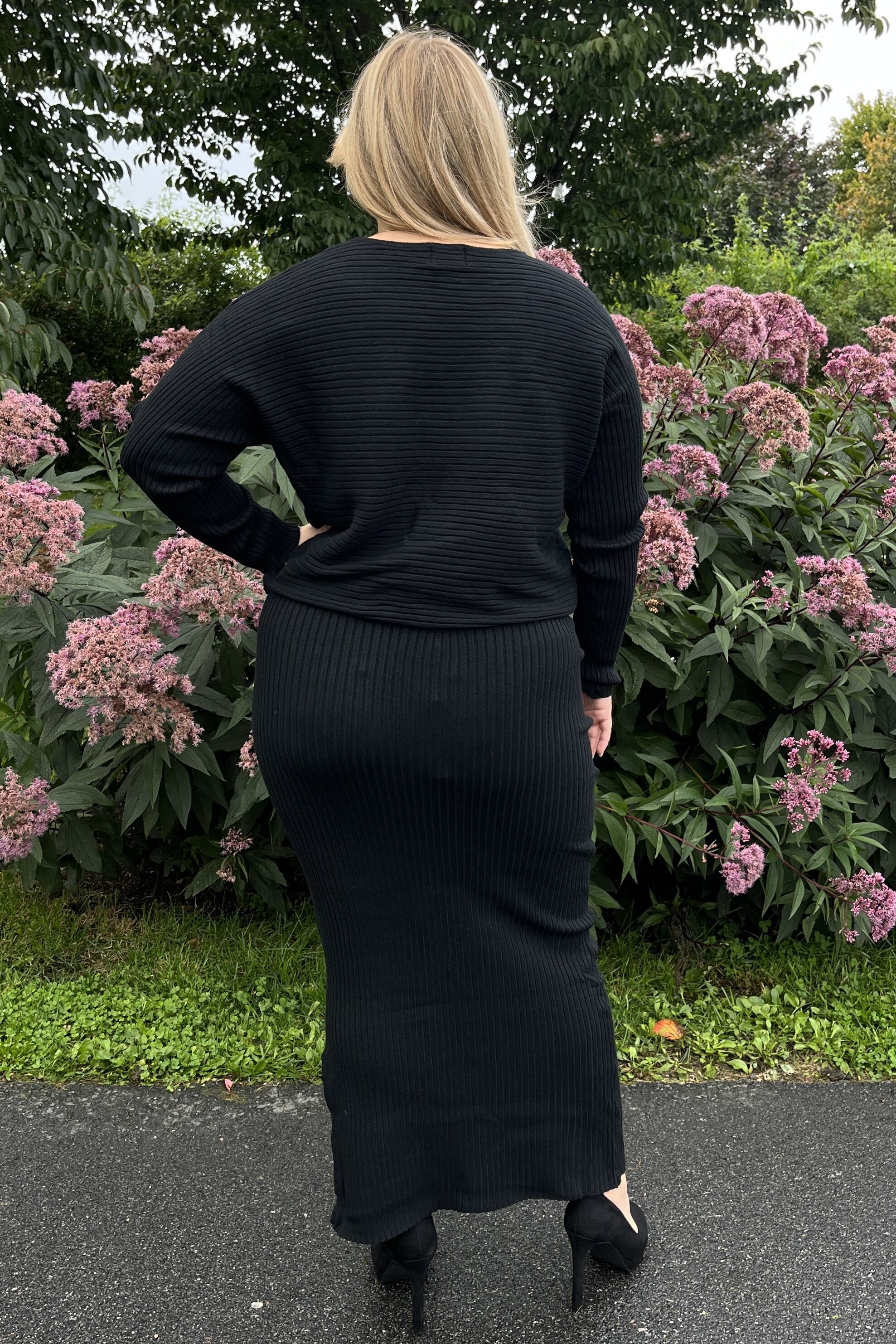 Chica London Stickat Set Dam Black - SMILE.