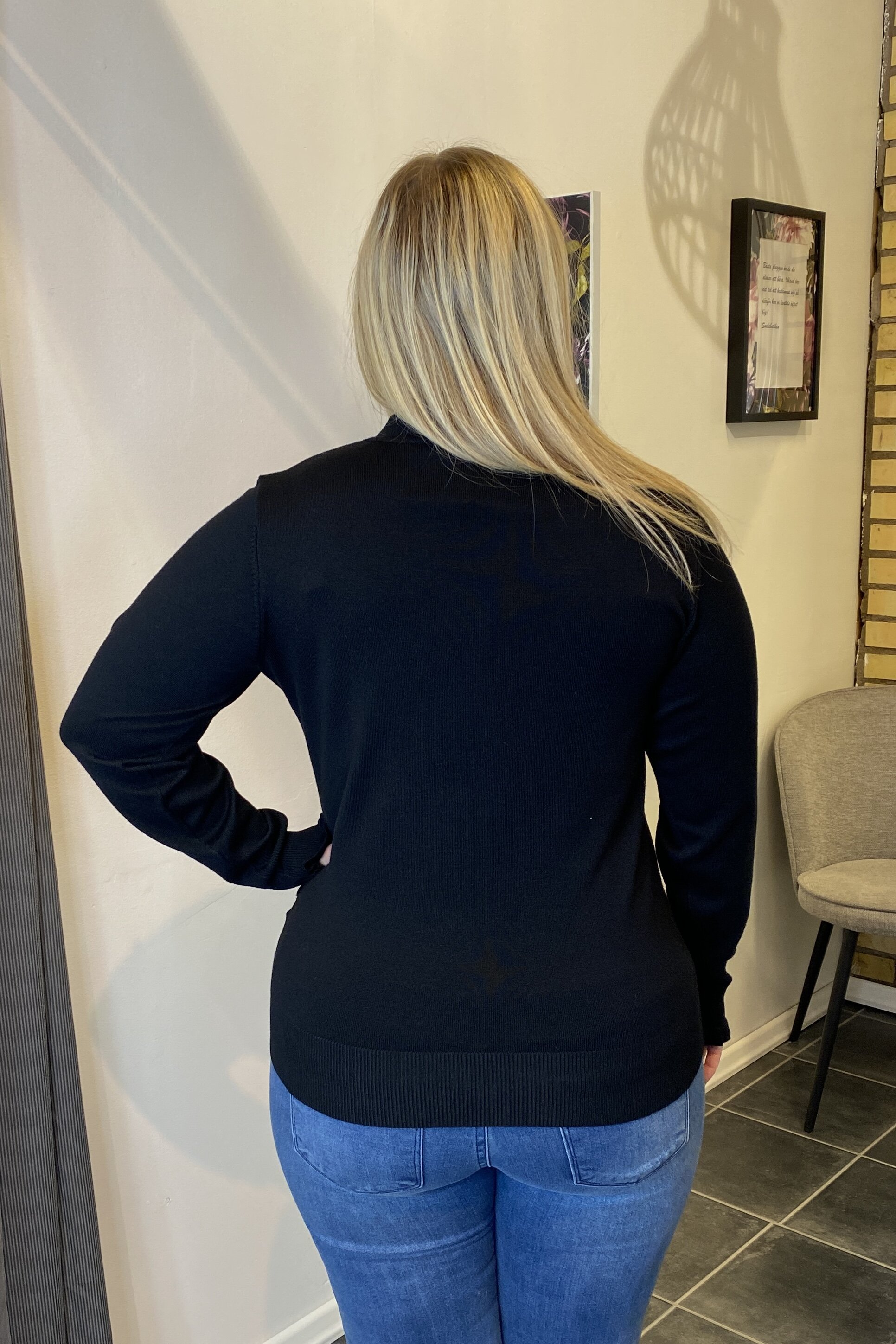 Micha Lara Polo Dam Black - SMILE.