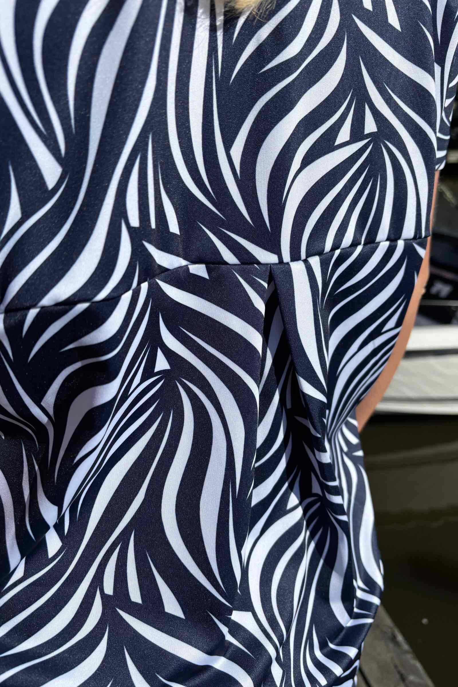 Way Of Sweden Lovisa Topp Dam Fantasy Dark Navy - SMILE.