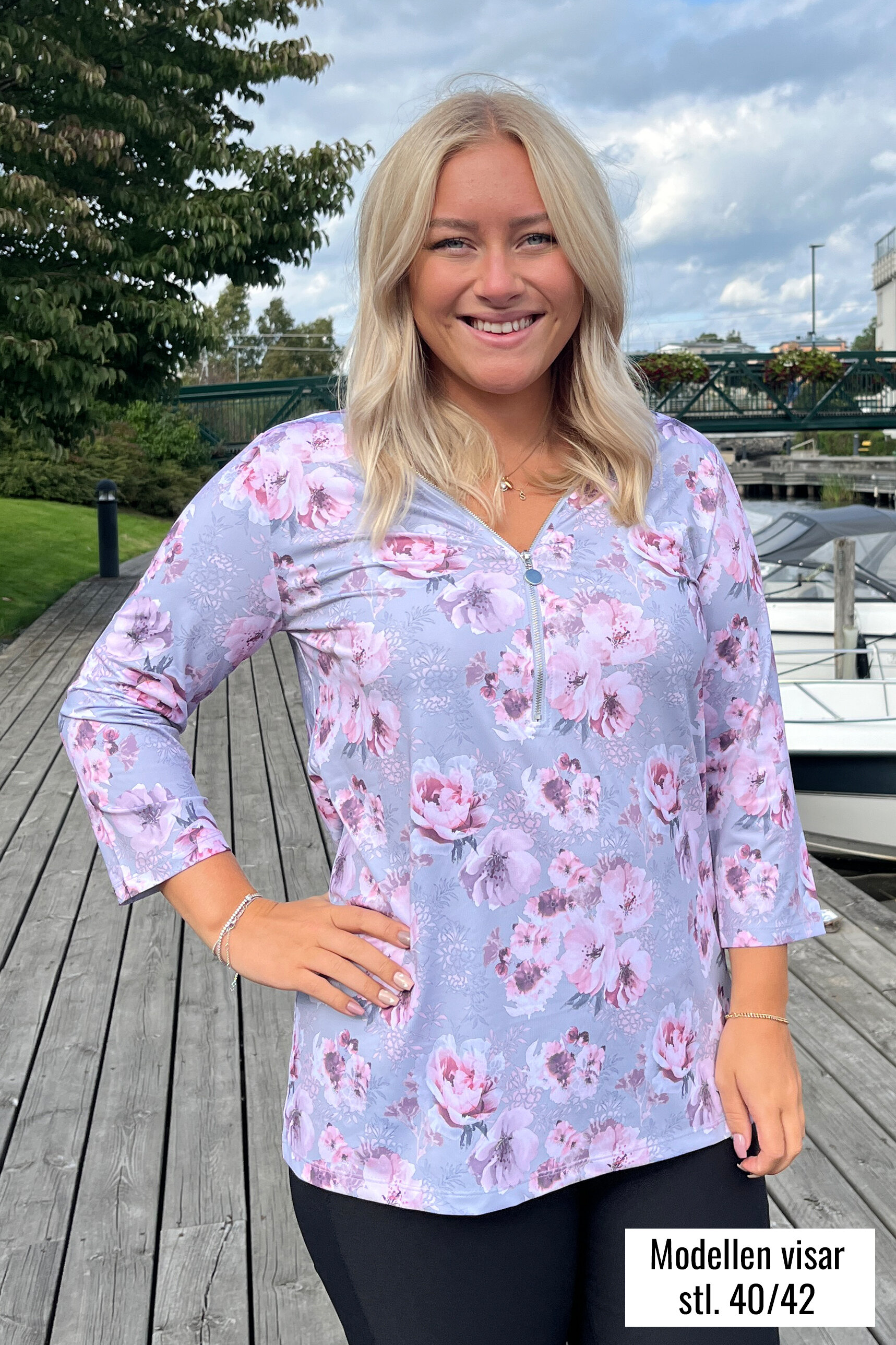 Way Of Sweden Veronica Topp Dam WOS Clematis Print